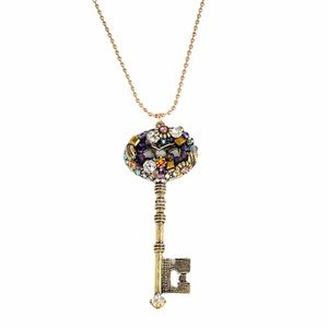 Betsey Johnson | Jewelry | Betsey Johnson Skeleton Key Necklace Gold ...